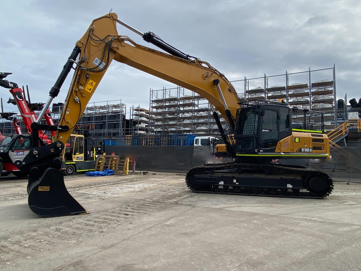 SANY SY305H 31.5 T - YELLO Equipment Australia
