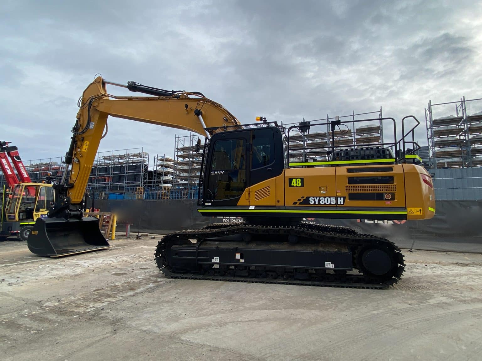 SANY SY305H 31.5 T - YELLO Equipment Australia