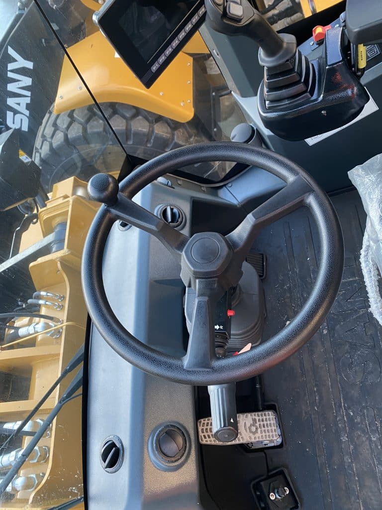 SANY SW305K WHEEL LOADER - YELLO Equipment Australia